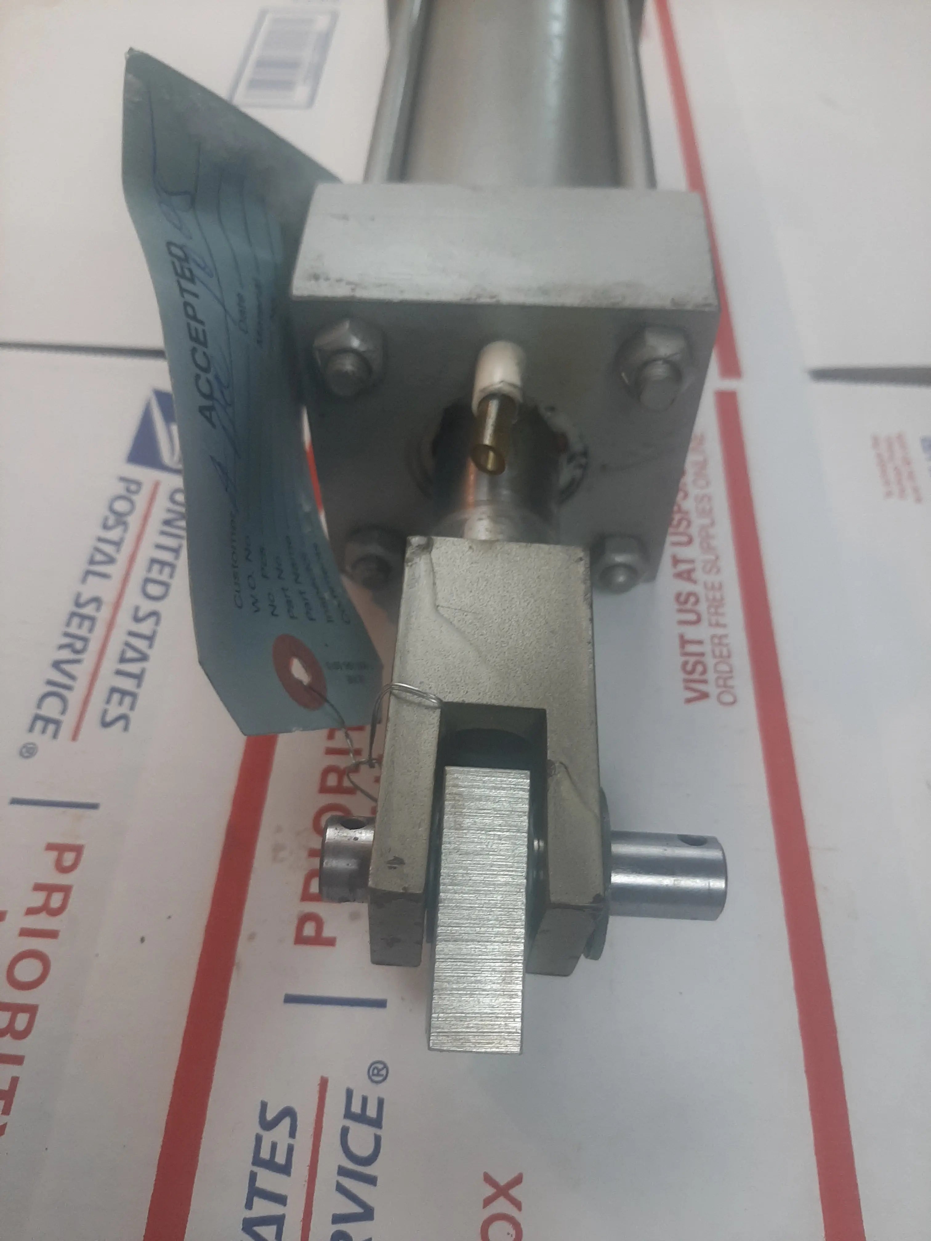 Adec 1005 Base Hydraulic Lift Cylinder Replacement - ABCDentalworks