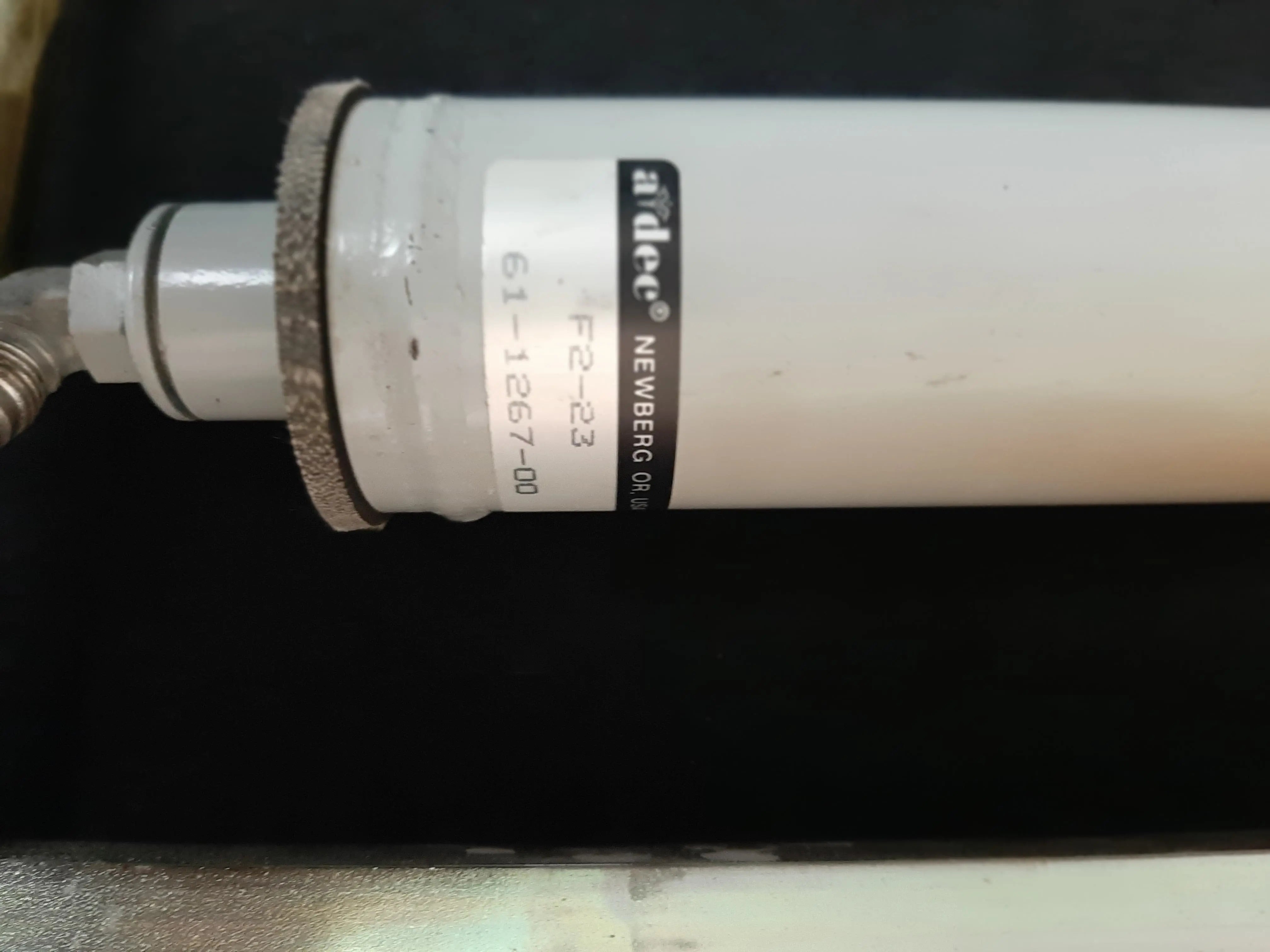 Adec Cascade, Decade Back Hydraulic Lift Cylinder – ABCDentalworks