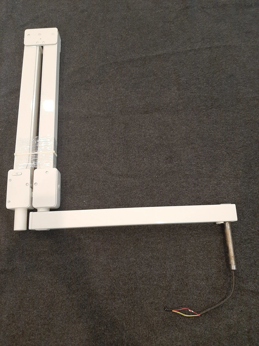 Gendex 770 Intraoral X-Ray Scissor Arm w 27" Horizontal